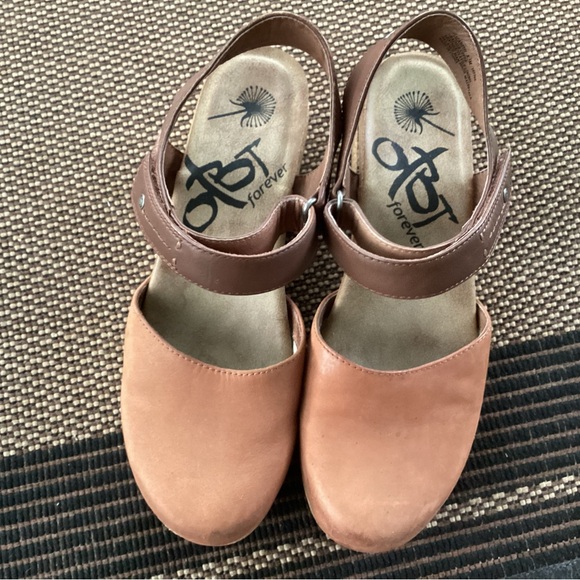 OTBT | Shoes | Otbt Forever Elizabeth Style Leather Upper And Inside ...